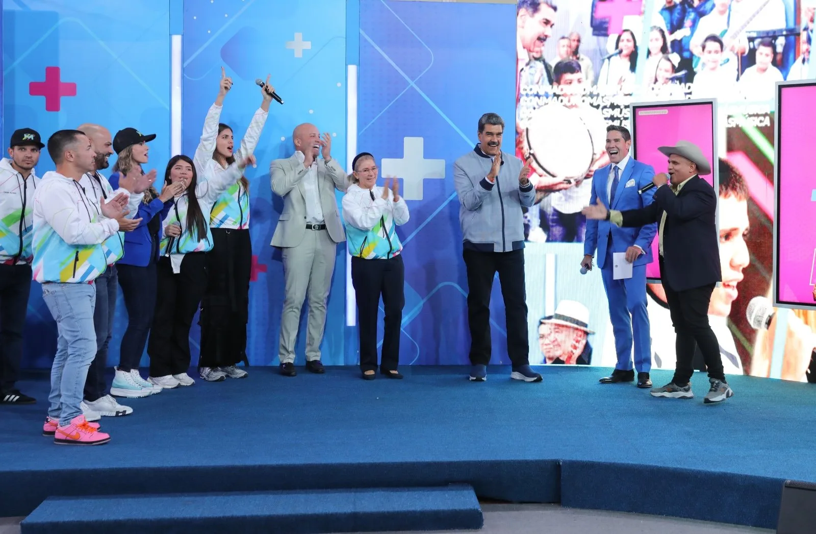 Pdte. Nicolás Maduro celebra el primer aniversario de su programa “Con ...